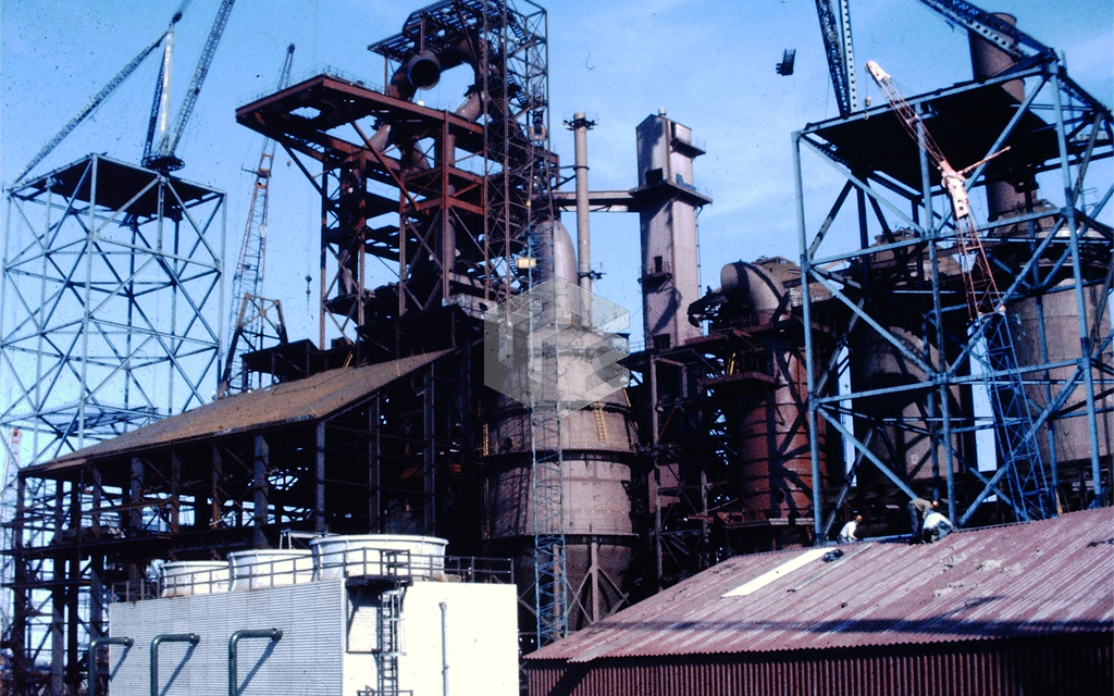 Oil Rig & Refinery Workers | ELG Law