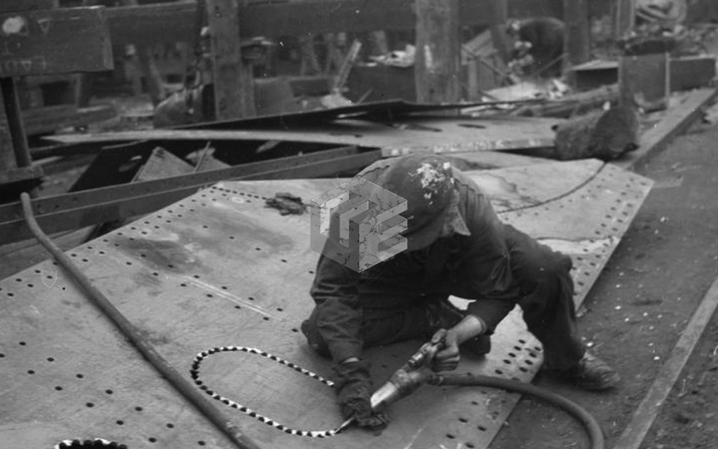 Shipyard workers | ELG Law